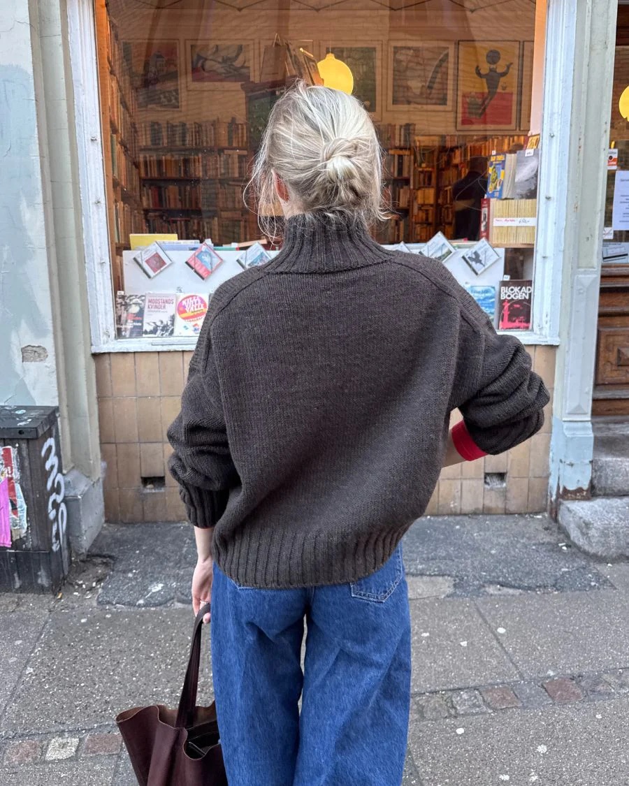 Hannah Sweater O-Neck strikkekit fra Petiteknit