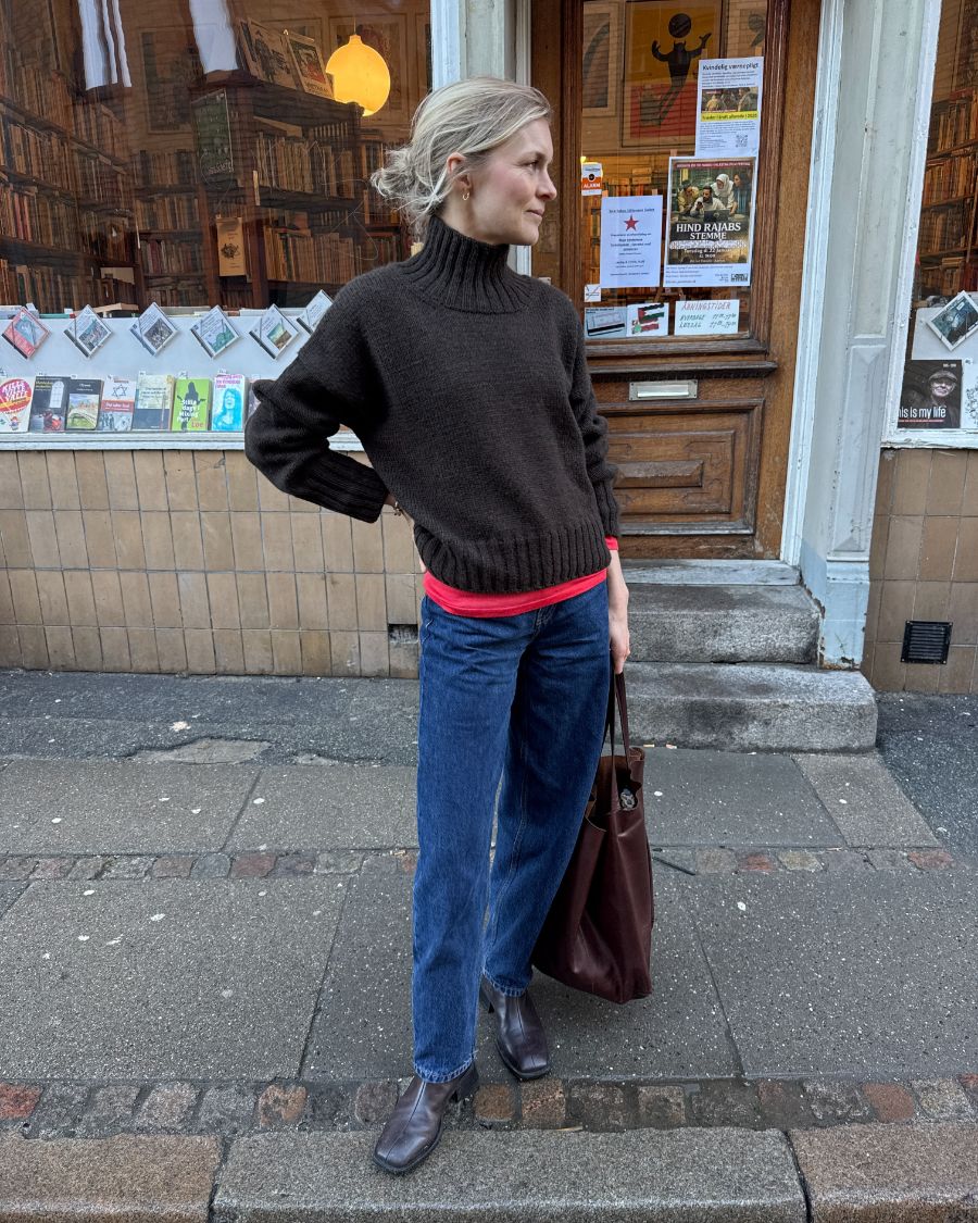 Hannah Sweater O-Neck strikkekit fra Petiteknit