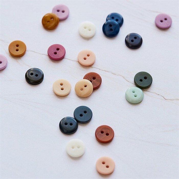 Blaze Corozo Button fra Mind the Maker, 11 mm med 2 huller