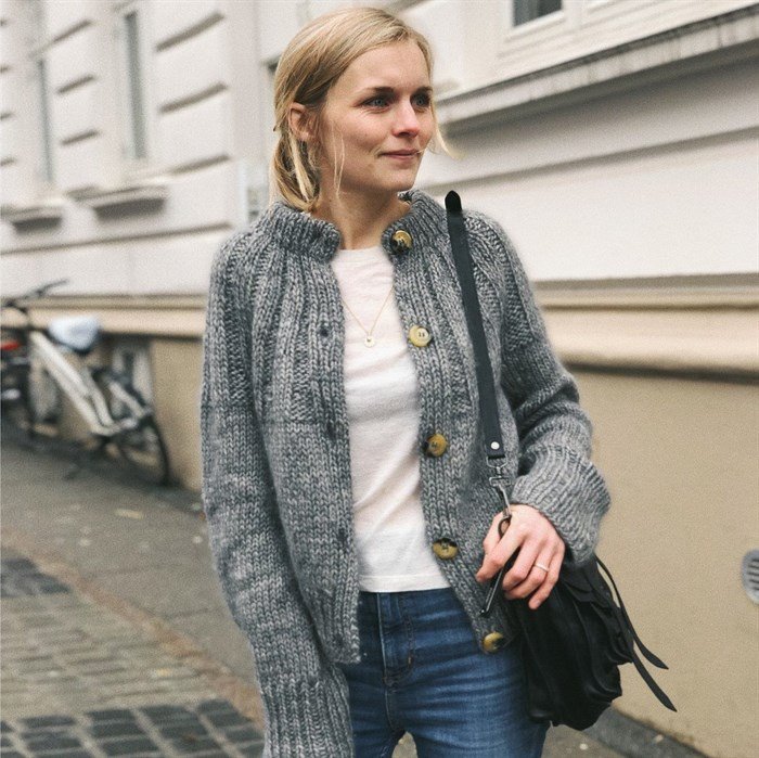 Sunday Cardigan - strikkeopskrift fra PetiteKnit.